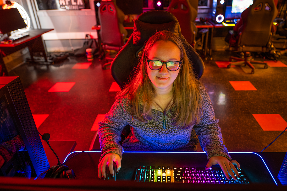 Home | eSports | Clark University