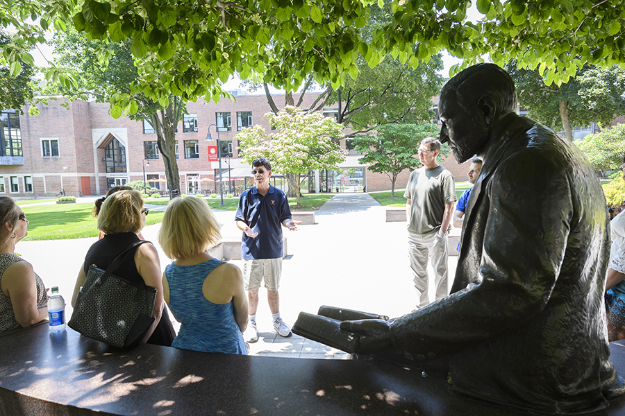 Visit and Connect | Graduate Education | Clark University