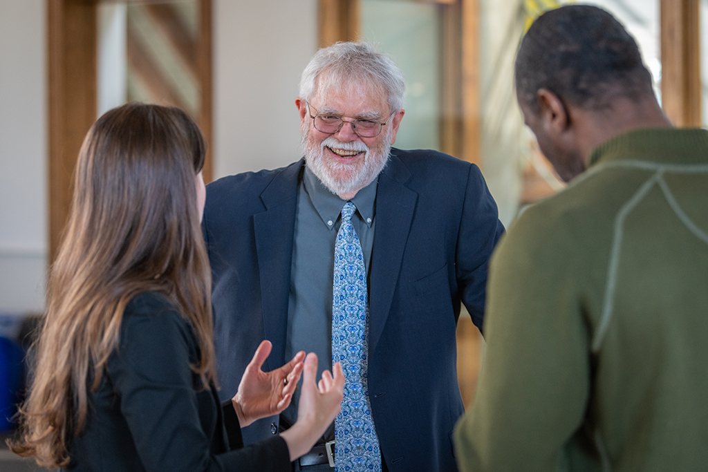 Five longtime faculty members set to retire | ClarkU News