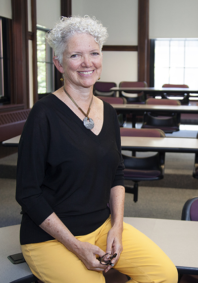 Clark educator introduces Vietnamese university to liberal education of ...